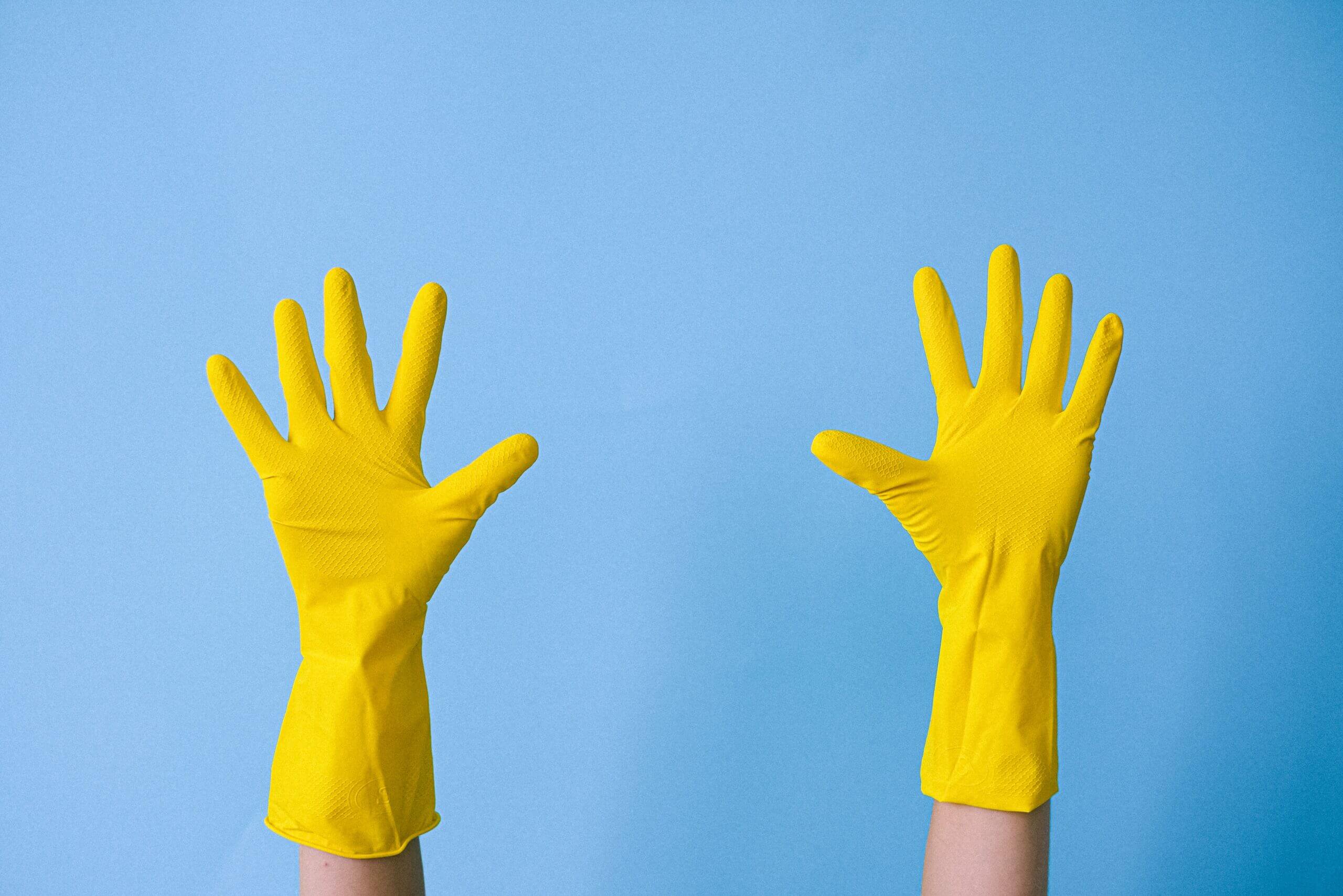 Dealing with a Messy Spouse (Marriage-Saving Tips) - The Happy Wallflower